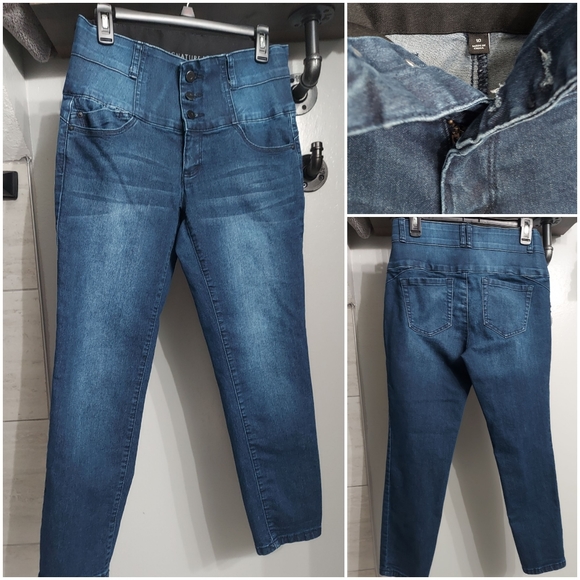 Signature Studio | Jeans | Signature Studio Jeans | Poshmark
